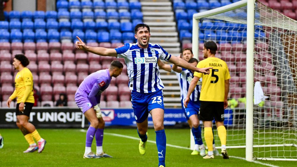 Wigan Athletic FC - Emirates FA Cup Report | Latics 2 Barrow AFC 2 (4-3 ...